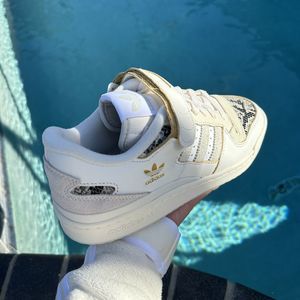 adidas | Shoes | Adidas Originals Forum 84 Low White Snakeskin Mens ...